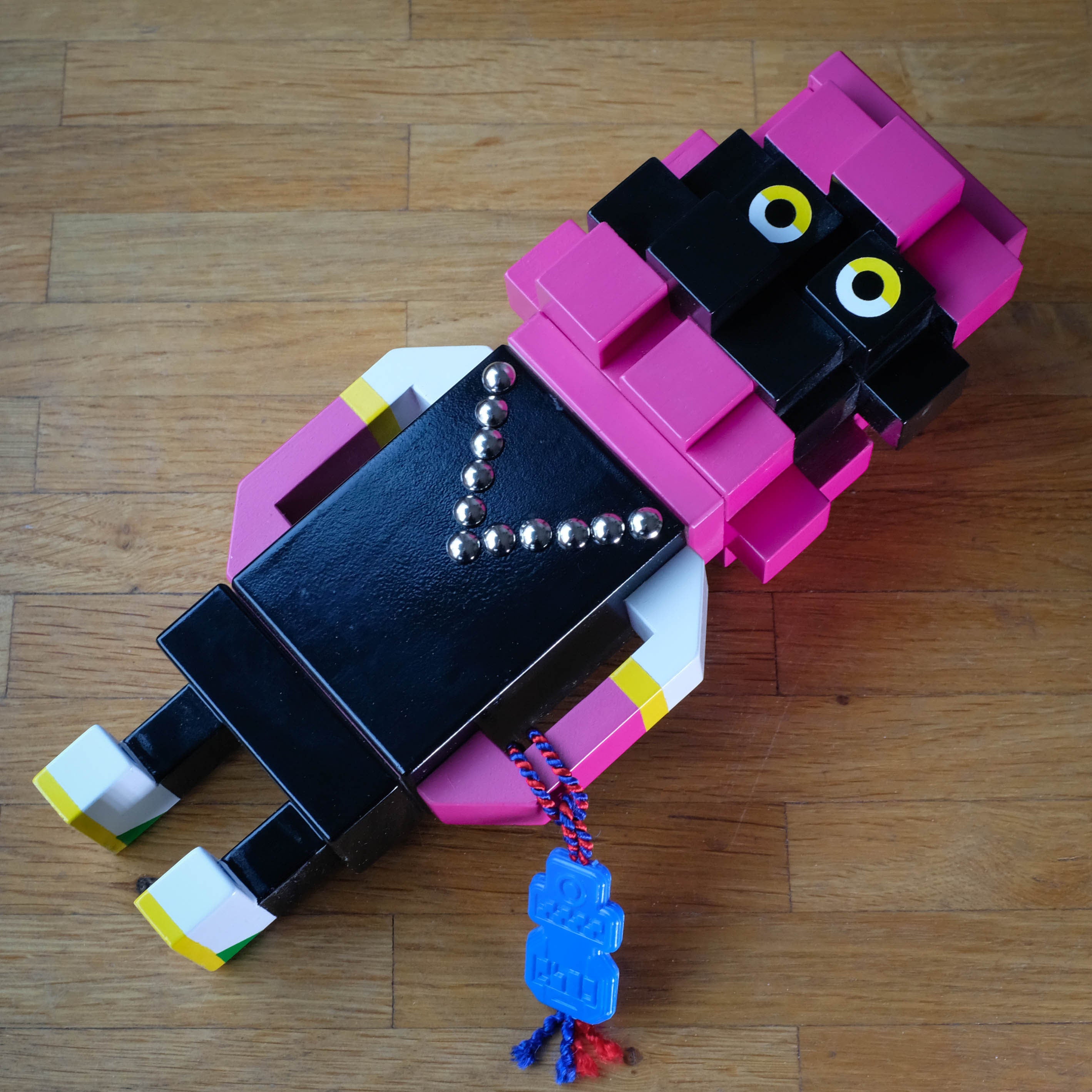 This & That – eBoy